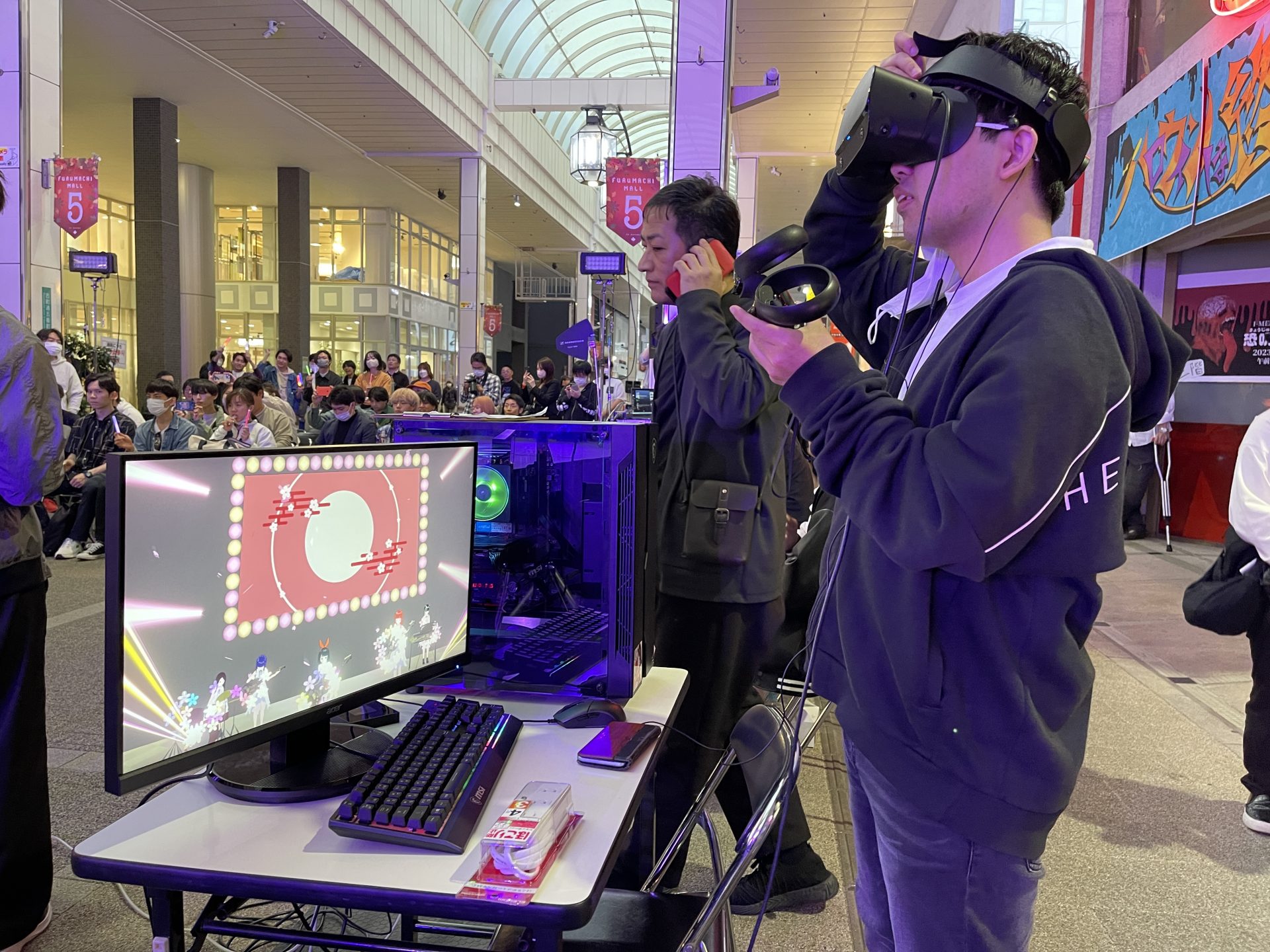 【NSG大学園祭2023】ステージイベントでVRライブを披露│NCC 新潟コンピュータ専門学校│未来を創る、最先端を学ぶ
